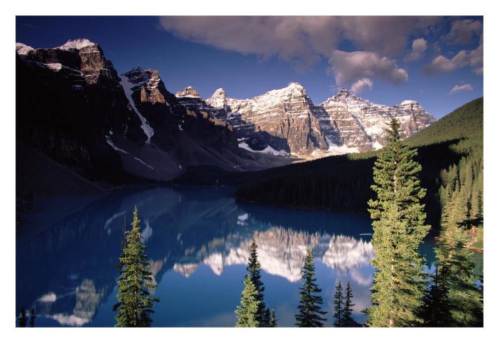 Wenkchemna Peaks And Moraine Lake, Valley Of The Ten Peaks, Banff ...